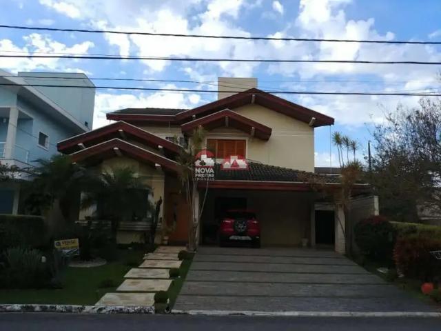 Casa / Sobrado para Venda em Jacareí/SP Jardim Primavera 4 Quartos