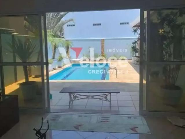Casa / Sobrado para Venda em Jacareí/SP Jardim Primavera 4 Quartos