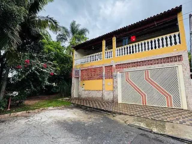 Casa / Sobrado para Venda em Jacareí/SP Jardim São Luiz 3 Quartos