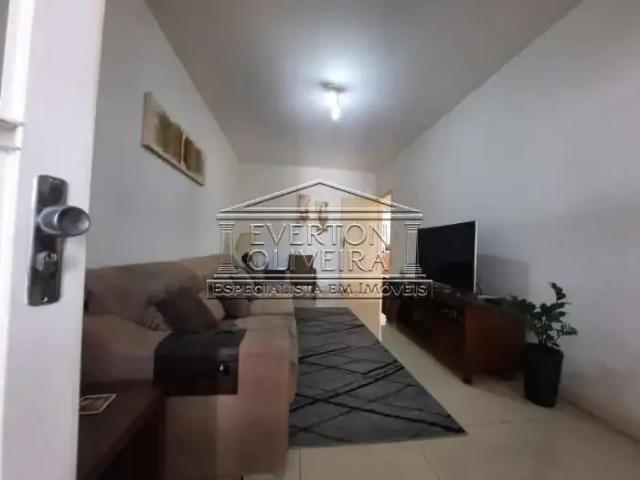 Casa / Sobrado para Venda em Jacareí/SP Jardim Santa Maria 3 Quartos