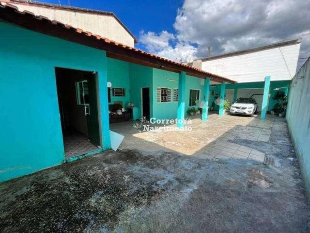 Casa / Sobrado para Venda em Jacareí/SP Jardim Santa Maria 3 Quartos