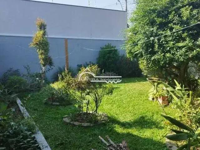 Casa / Sobrado para Venda em Jacareí/SP Jardim Santa Maria 3 Quartos