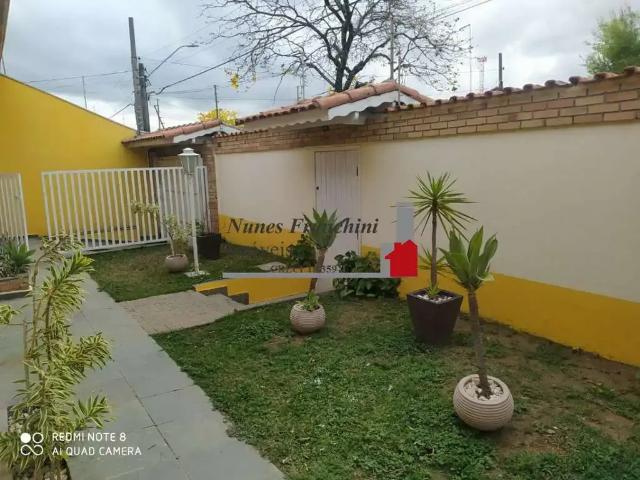 Casa / Sobrado para Venda em Jacareí/SP Jardim Santa Maria 3 Quartos
