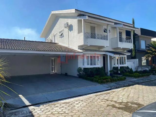 Casa / Sobrado para Venda em Jacareí/SP Jardim Santa Maria 4 Quartos