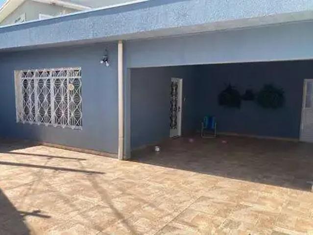 Casa / Sobrado para Venda em Jacareí/SP Jardim Santa Maria 4 Quartos