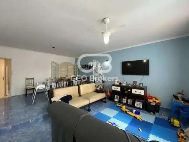 Casa / Sobrado para Venda em Jacareí/SP Jardim Siesta 3 Quartos