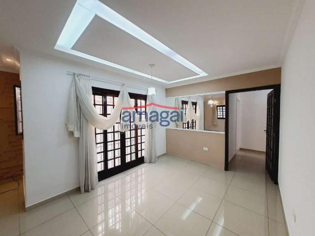Casa / Sobrado para Venda em Jacareí/SP Jardim Siesta 3 Quartos