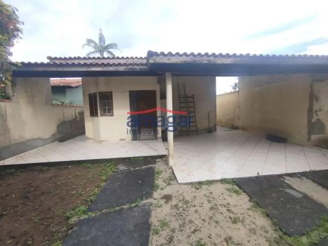 Casa / Sobrado para Venda em Jacareí/SP Jardim Siesta 3 Quartos