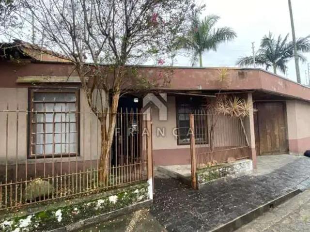 Casa / Sobrado para Venda em Jacareí/SP Jardim Siesta 3 Quartos