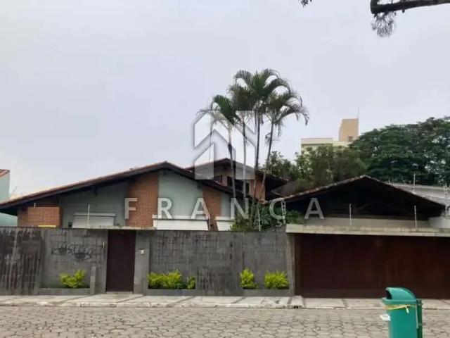 Casa / Sobrado para Venda em Jacareí/SP Jardim Siesta 3 Quartos