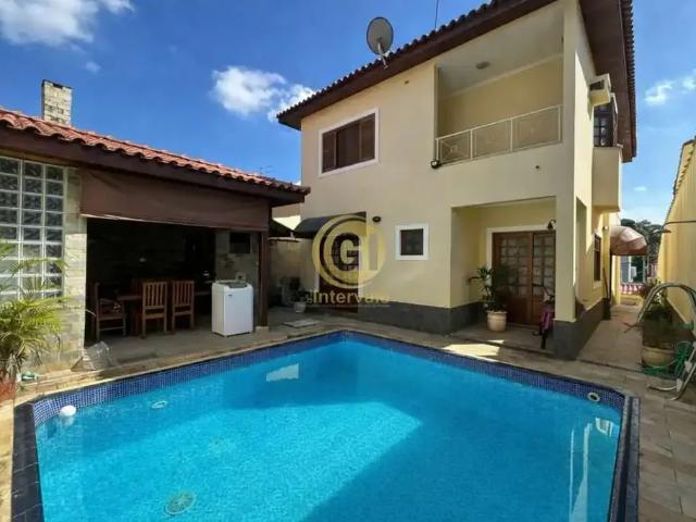 Casa / Sobrado para Venda em Jacareí/SP Jardim Terras de São João 4 Quartos