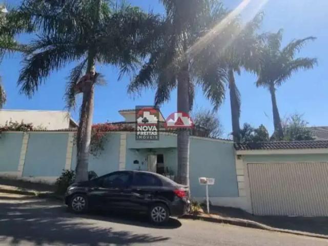 Casa / Sobrado para Venda em Jacareí/SP Jardim Terras de São João 5 Quartos