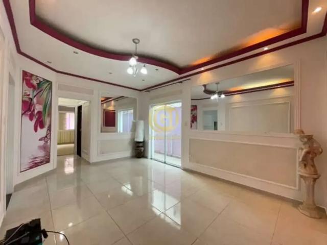Casa / Sobrado para Venda em Jacareí/SP Jardim Terras de São João 3 Quartos