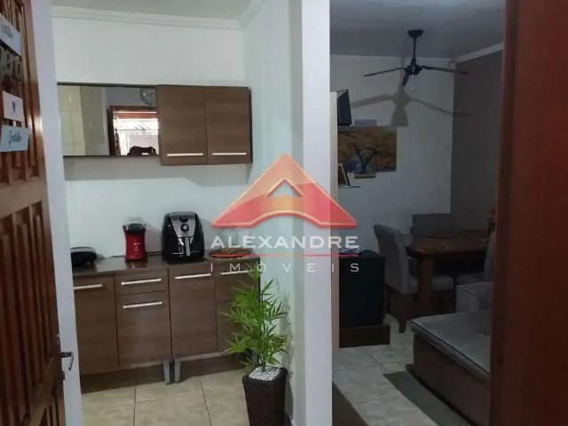 Casa / Sobrado para Venda em Jacareí/SP Loteamento Vila Romana 2 Quartos