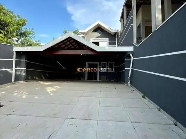 Casa / Sobrado para Venda em Jacareí/SP Loteamento Villa Branca 3 Quartos