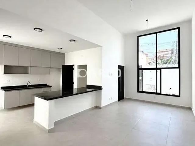 Casa / Sobrado para Venda em Jacareí/SP Loteamento Villa Branca 3 Quartos