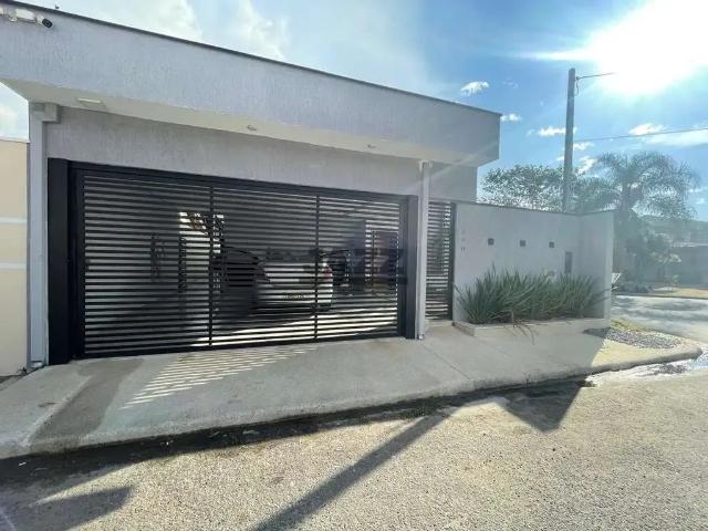 Casa / Sobrado para Venda em Jacareí/SP Loteamento Villa Branca 3 Quartos