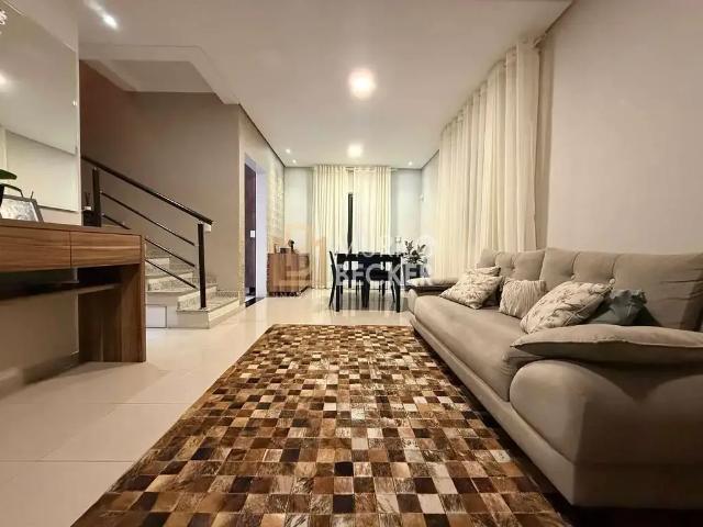 Casa / Sobrado para Venda em Jacareí/SP Loteamento Villa Branca 3 Quartos