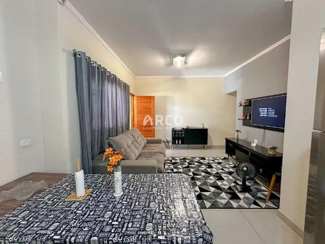 Casa / Sobrado para Venda em Jacareí/SP Loteamento Villa Branca 3 Quartos