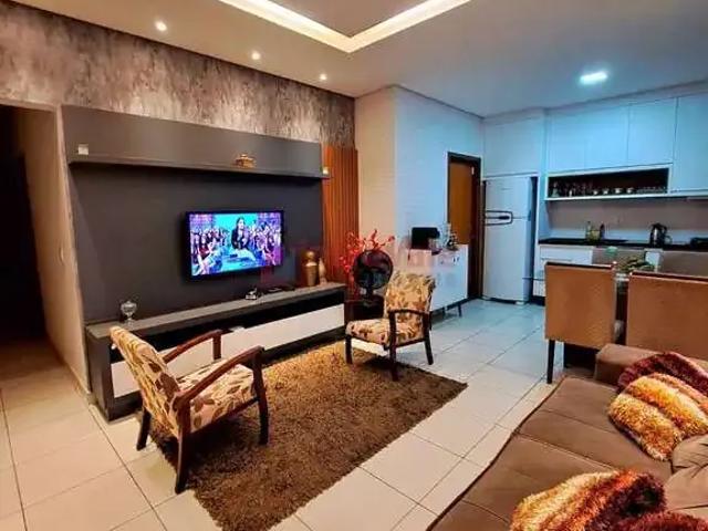 Casa / Sobrado para Venda em Jacareí/SP Loteamento Villa Branca 3 Quartos