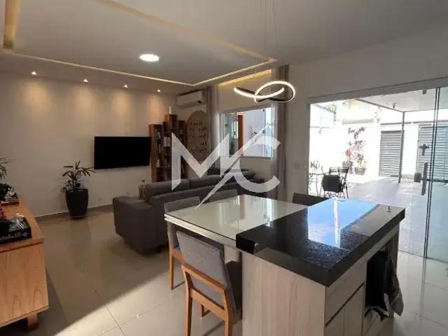Casa / Sobrado para Venda em Jacareí/SP Loteamento Villa Branca 3 Quartos