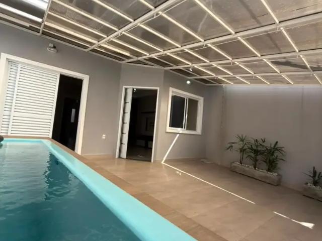 Casa / Sobrado para Venda em Jacareí/SP Loteamento Villa Branca 3 Quartos