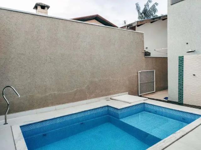 Casa / Sobrado para Venda em Jacareí/SP Loteamento Villa Branca 3 Quartos