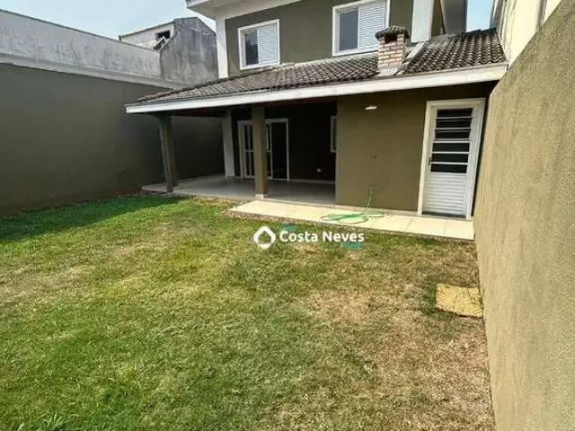 Casa / Sobrado para Venda em Jacareí/SP Loteamento Villa Branca 3 Quartos