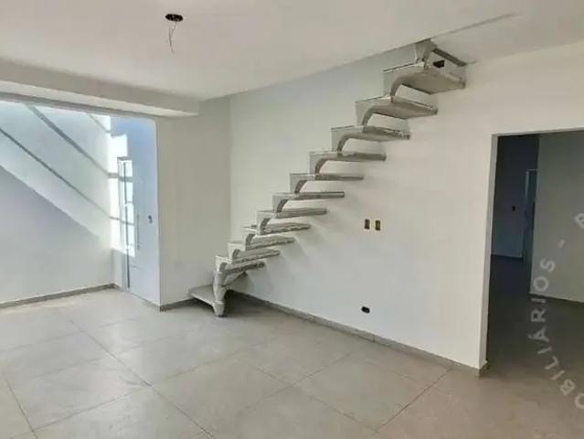Casa / Sobrado para Venda em Jacareí/SP Loteamento Villa Branca 3 Quartos