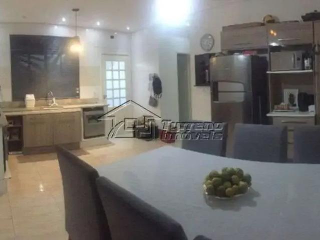 Casa / Sobrado para Venda em Jacareí/SP Loteamento Villa Branca 3 Quartos