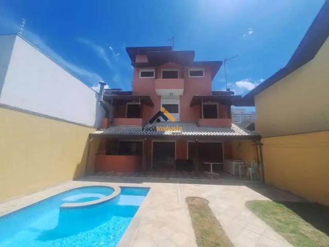 Casa / Sobrado para Venda em Jacareí/SP Loteamento Villa Branca 3 Quartos