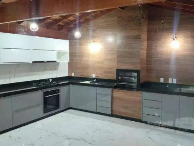 Casa / Sobrado para Venda em Jacareí/SP Loteamento Villa Branca 3 Quartos