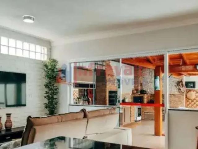 Casa / Sobrado para Venda em Jacareí/SP Loteamento Villa Branca 3 Quartos