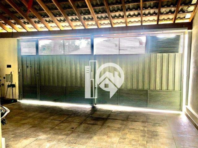 Casa / Sobrado para Venda em Jacareí/SP Loteamento Villa Branca 3 Quartos