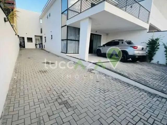 Casa / Sobrado para Venda em Jacareí/SP Loteamento Villa Branca 3 Quartos