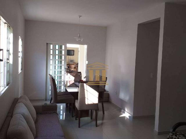 Casa / Sobrado para Venda em Jacareí/SP Loteamento Villa Branca 3 Quartos