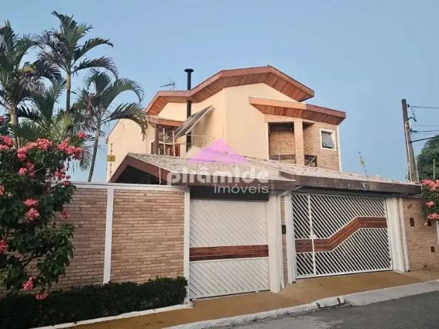 Casa / Sobrado para Venda em Jacareí/SP Loteamento Villa Branca 4 Quartos