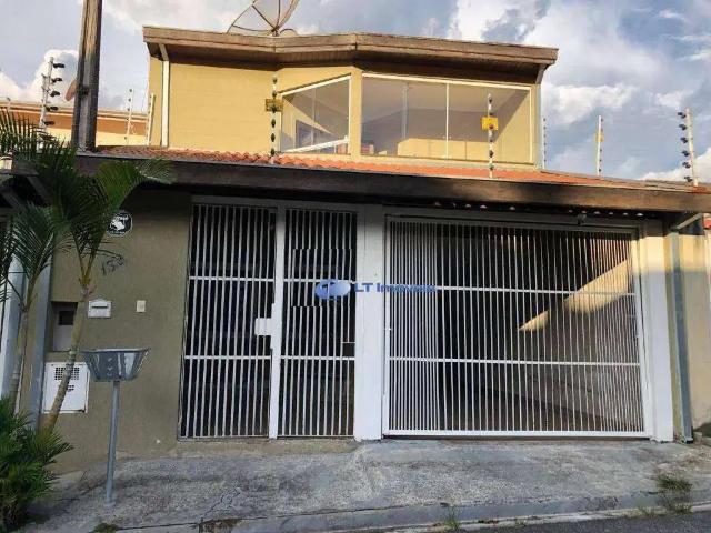 Casa / Sobrado para Venda em Jacareí/SP Loteamento Villa Branca 4 Quartos