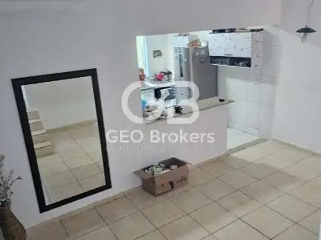 Casa / Sobrado para Venda em Jacareí/SP Loteamento Villa Branca 4 Quartos