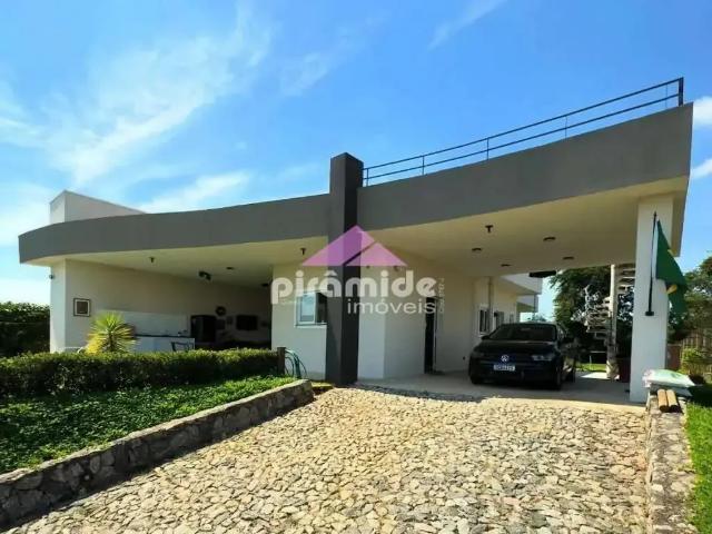 Casa / Sobrado para Venda em Jacareí/SP Loteamento Residencial Parque Lago Dourado 3 Quartos