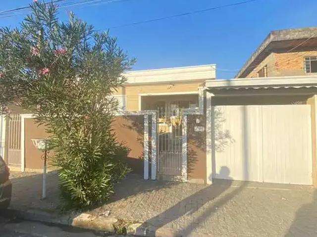Casa / Sobrado para Venda em Jacareí/SP Santa Cruz dos Lázaros 3 Quartos