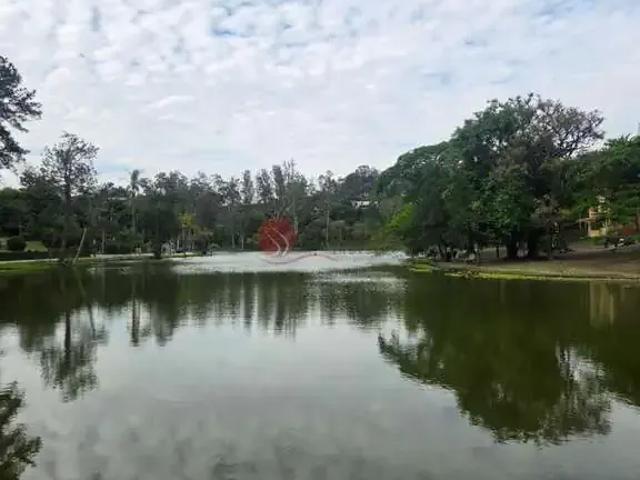 Casa / Sobrado para Venda em Jacareí/SP Parque Meia Lua 3 Quartos