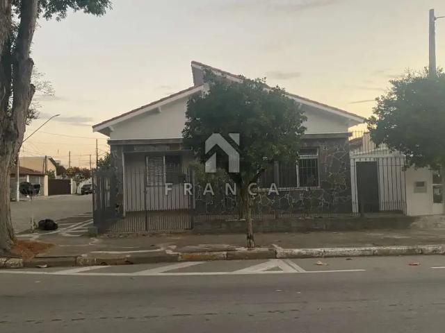 Casa / Sobrado para Venda em Jacareí/SP Parque Brasil 3 Quartos