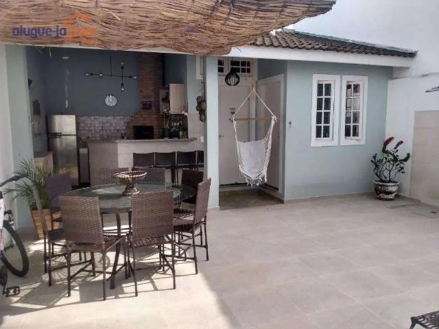 Casa / Sobrado para Venda em Jacareí/SP Parque Califórnia 3 Quartos