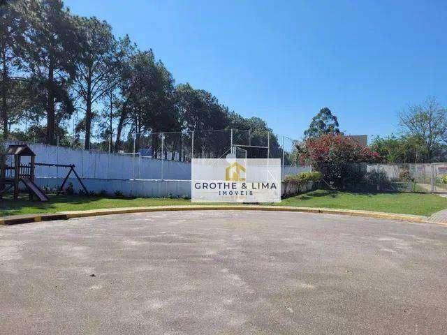 Casa / Sobrado para Venda em Jacareí/SP Parque Califórnia 3 Quartos