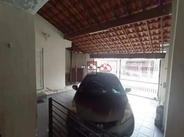 Casa / Sobrado para Venda em Jacareí/SP Parque Califórnia 2 Quartos
