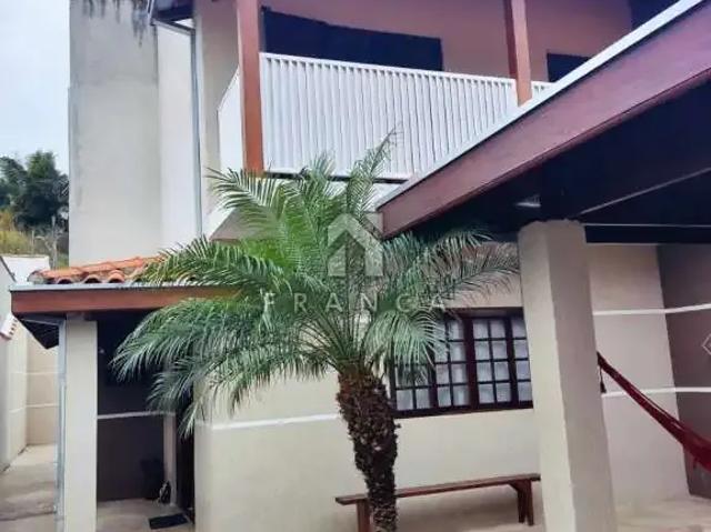 Casa / Sobrado para Venda em Jacareí/SP Parque dos Príncipes 3 Quartos
