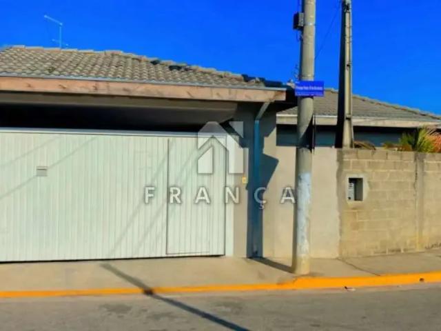 Casa / Sobrado para Venda em Jacareí/SP Parque dos Príncipes 4 Quartos