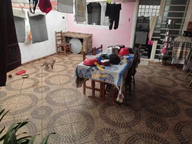 Casa / Sobrado para Venda em Jacareí/SP Parque Itamarati 4 Quartos
