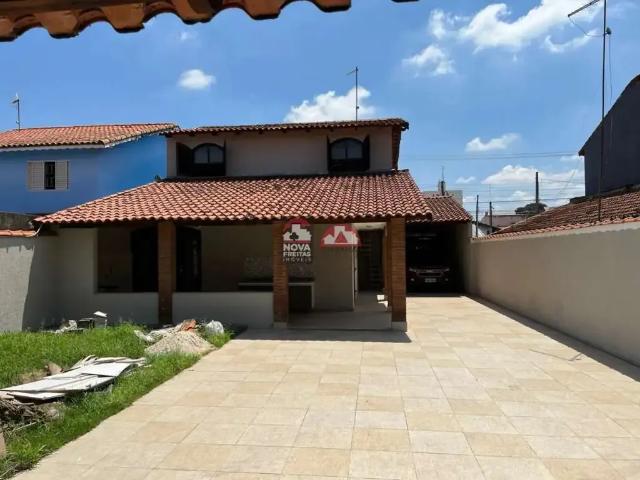 Casa / Sobrado para Venda em Jacareí/SP Parque Itamarati 8 Quartos